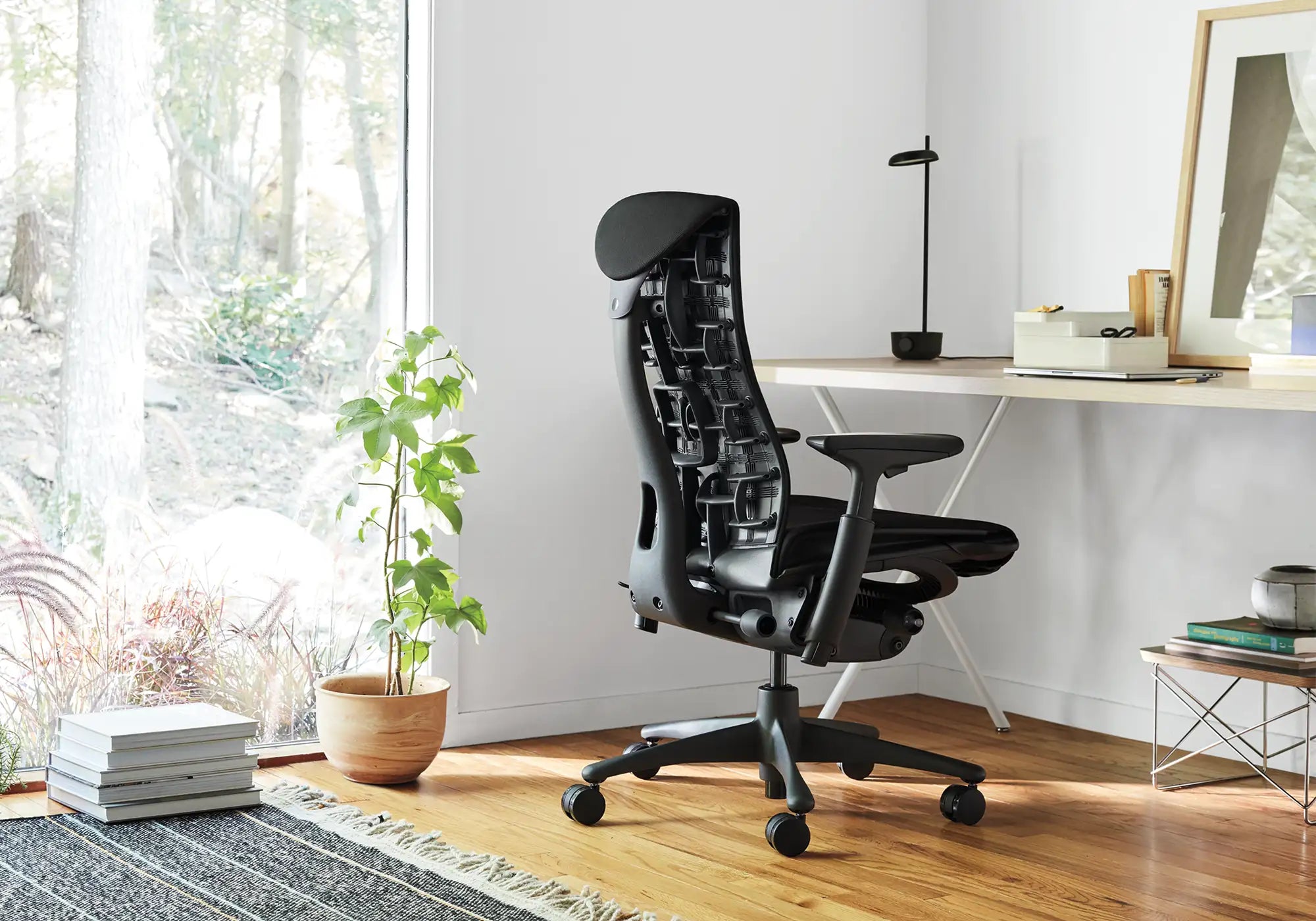 Herman Miller Desk Chairs - Modern Style & Ergonomic Comfort