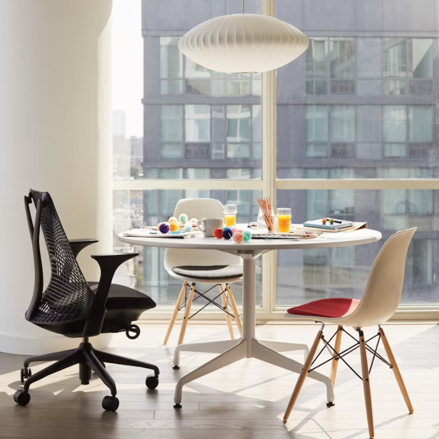 Herman Miller - Mode Desk